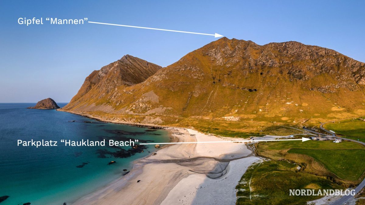 Wanderung zum Gipfel des Mannen auf den Lofoten